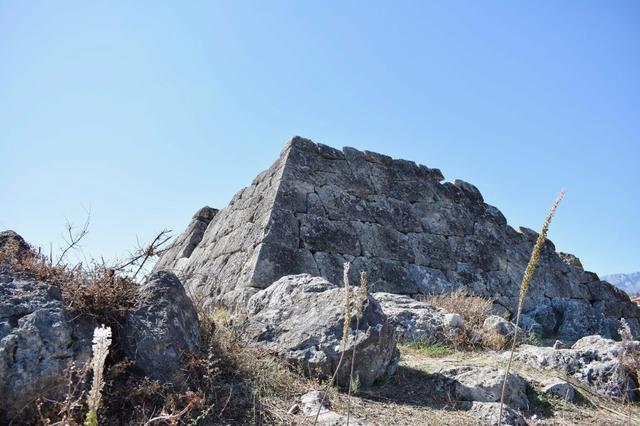 Ancient Greek Pyramids Likely As Old As The Pyramids Of Giza - The ...