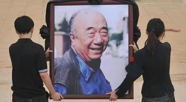 Famous actor Li Ding: After 11 years of death, his son passed away ...
