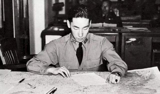Chiang Kai-shek and Chiang Wei-kuo's past, the most absurd appointment ...