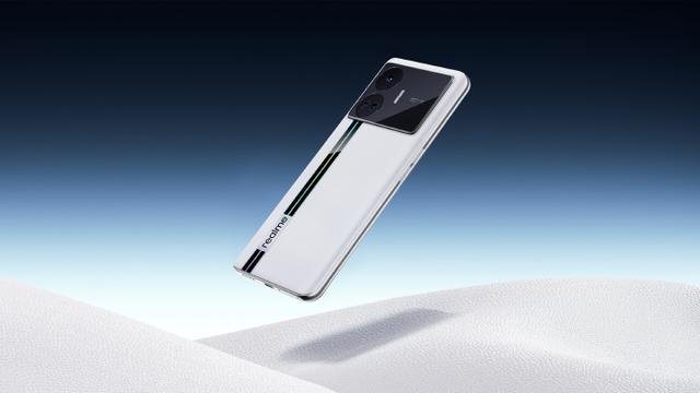 realme Transformers VS Redmi Harry Potter - iNEWS