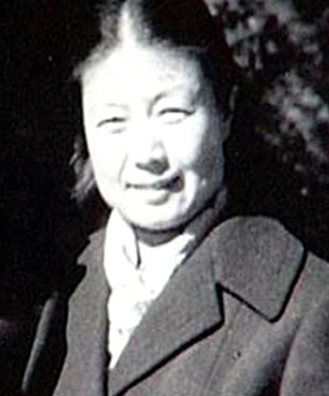 She once served as Chen Yun's secretary, married Chen Yun at the age of ...