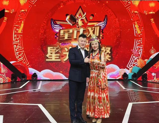 Famous singer Ma Xiaowei was invited to participate in [Red Plums ...