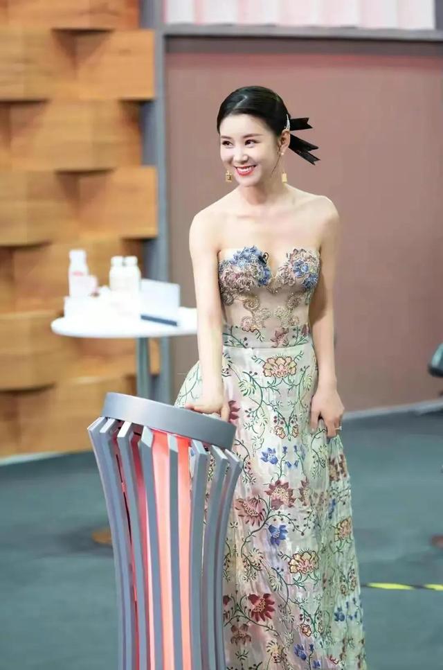 Li Xiaomeng, some beautiful photos - iNEWS