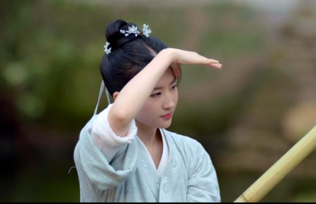 In the first episode of "Meng Hua Lu", Gu Qianfan asked Zhao Pan'er to ...