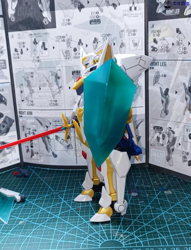 Middle-aged Jiao Lao Bandai PB HG 135 Lancelot Albion Lelouch - iNEWS