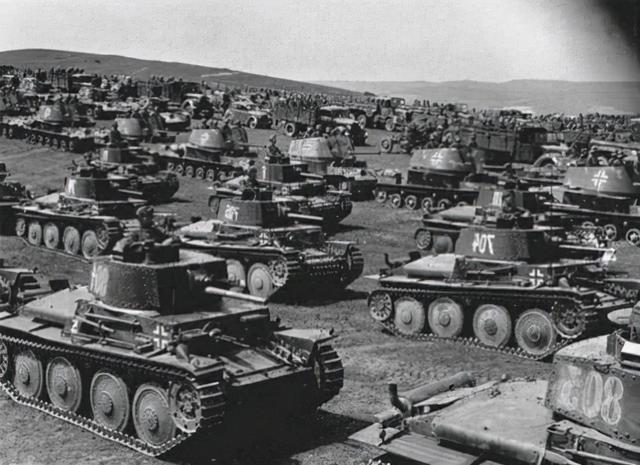 Catastrophic mobilization of the 25th Armored Division - Manstein's ...