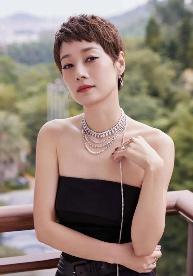 "Shanghai Queen" Ma Yili: She was disappointed with her husband, but ...