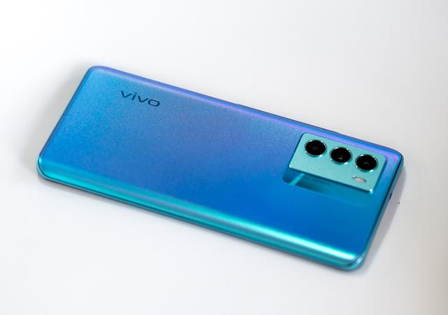 It is suspected that the new vivo S13e has passed the certification of ...