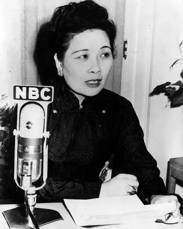 Song Meiling's "one night price" in exchange for 30 divisions - iNEWS