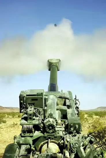 Russians shell Ukrainian U.S.-made M777 howitzers - iNEWS