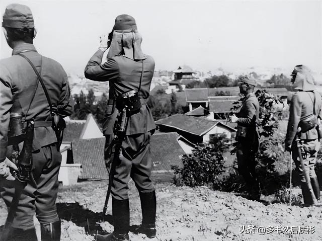 Why did the Japanese invaders wear two pieces of cloth on their hats ...