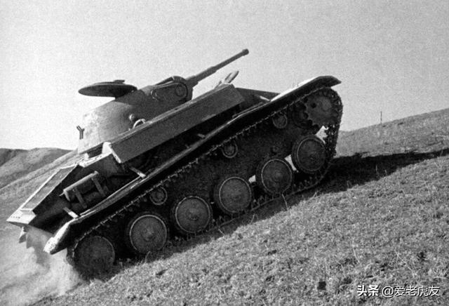 Soviet tank - T70, distinguished in the Battle of Kursk - iNEWS