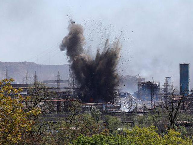 About 300 Ukrainian Armed Forces soldiers surrender from Azov steel ...