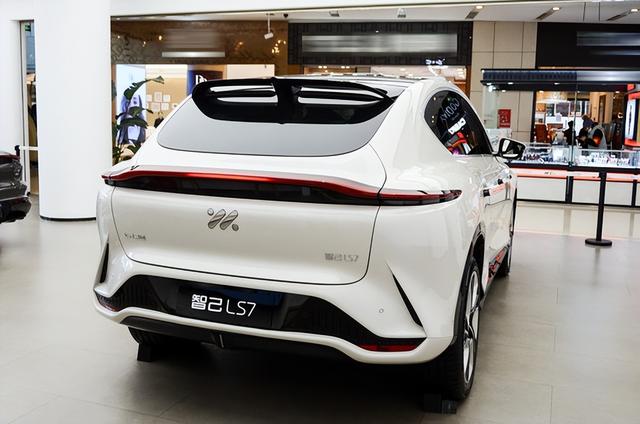 Zhiji LS7 with more than 300,000 people is unwilling to only make such a superficial surface as ...