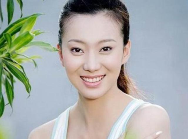 Liu Yan: Injured during the Olympic rehearsal, his legs were paralyzed ...