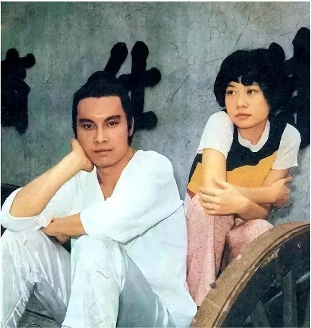 A generation of gentleman actor Yue Hua, 4 love affairs and 2 marriages ...