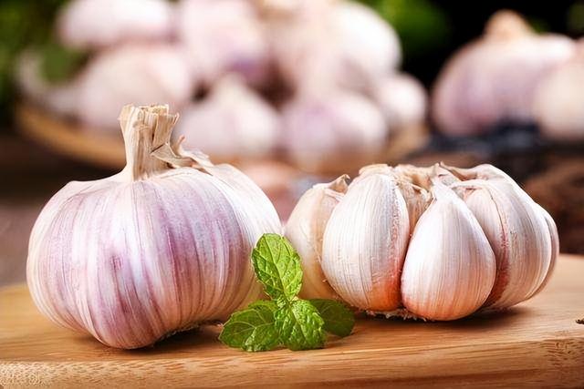 What do people who insist on eating "garlic" every day finally get?The ...