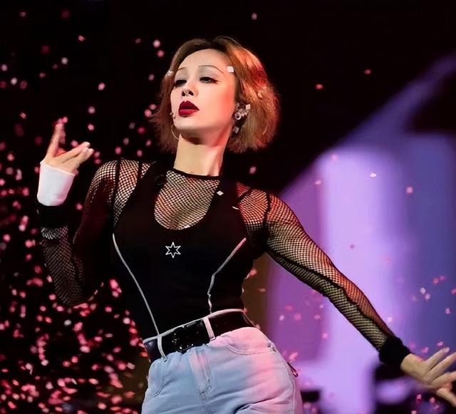 Private life in chaos? This time, 51-year-old Jing Jing is no longer ...