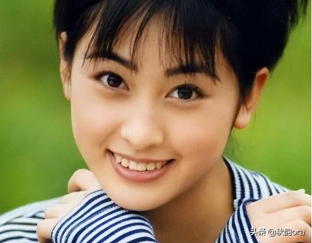 Wang Yaqi: He fell in love with Zhang Tielin at the age of 17, married Li Zixiong at the age of ...