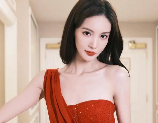 Gossip Fan said: Jin Chen, Song Qian, Ju Jingyi, Li Yitong, Zhao Lusi ...