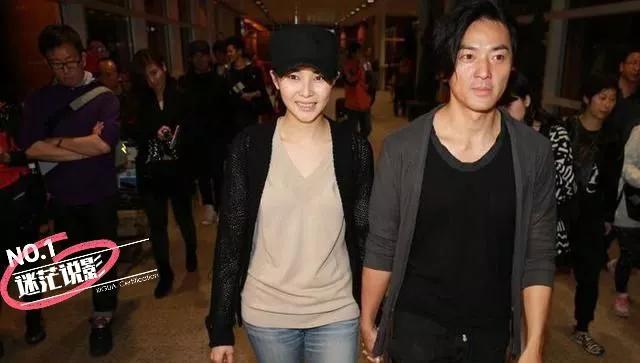 Zheng Yijian plays the past and present life of Nan Ge - iNEWS