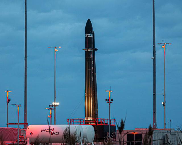 Electron's 1st launch in the continental United States!High-energy ...