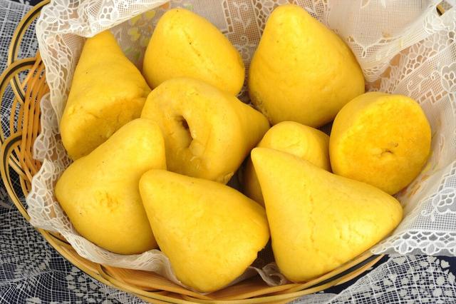 Steamed wotou, only put cornmeal is a big mistake, add 2 more ...