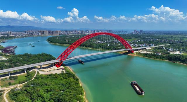 Meet the Pingnan Third Bridge and appreciate the grandeur of "the world's largest span arch ...