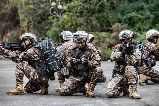 Anti-hijacking drill for armed police special forces - iNEWS