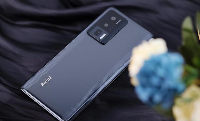 最低2699，驍龍8Gen2手機開始降價，性能強、不卡頓，喜歡哪款？ - 資訊咖