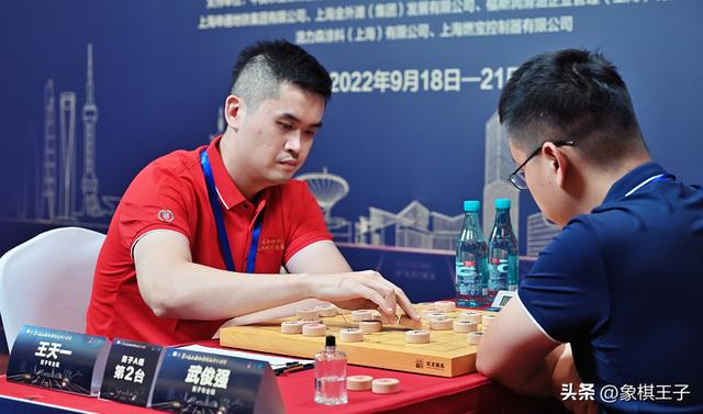In the second round of the Shanghai Cup, Wang Tianyi smashed the strong ...