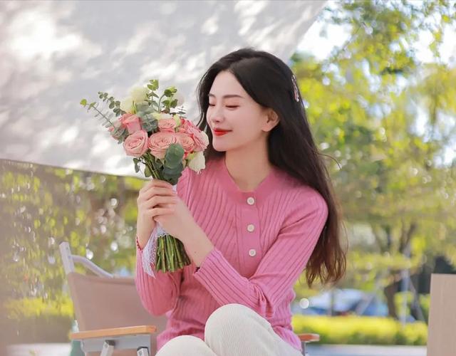 The 4 ways to wear "pink" really look good in whoever wears them! - iNEWS