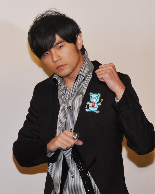 Joey Yung and Asa went to Jay Chou's concert: Envious of such fairy ...