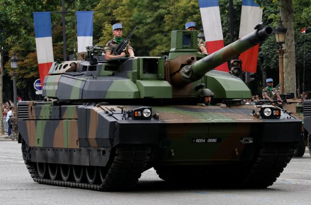 French Leclerc main battle tank - iNEWS