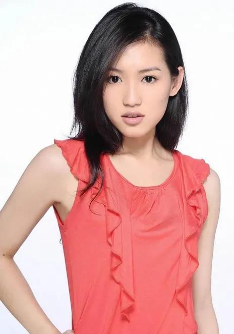 Young actor Su Qing - iNEWS