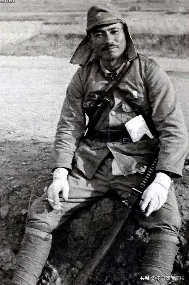 Why did the Japanese invaders wear two pieces of cloth on their hats ...