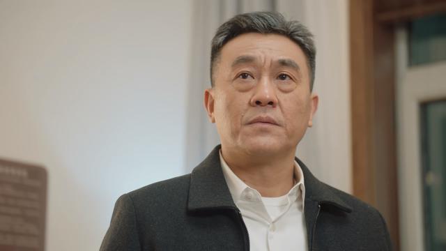 The ugly-looking Kong Liang in "The Warm Sun in Spring" stepped on Song ...