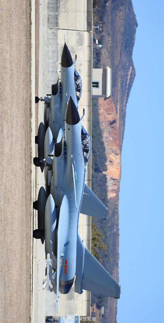 Handsome war eagle wallpaper, I wish you a flying year of the tiger - iNEWS