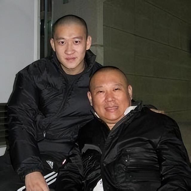 Cao Yunjin opened up a new path for live cross talk, responded to ...