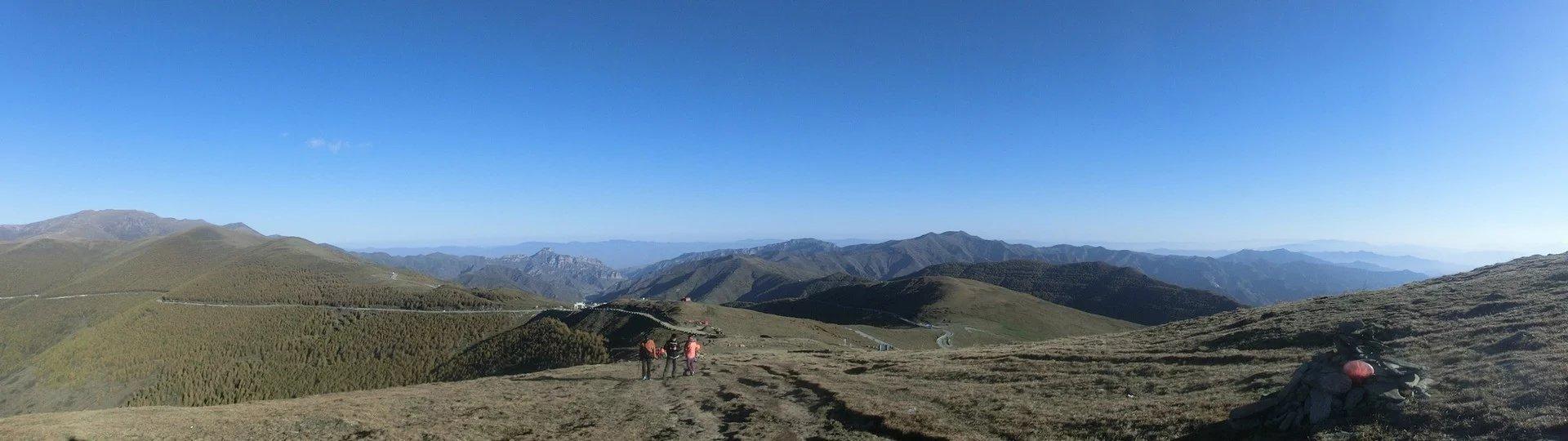 "Golden Autumn Mountaineering in Shanxi and Hebei" 34: Climbing Dongtai ...