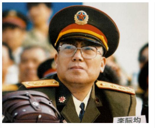 Mourning General Li Jijun: But let the Dragon City Flying General stay ...