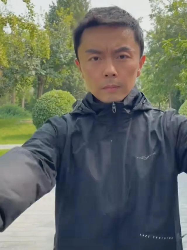 Child star Xie Miao exposed the situation, and still dedicated herself to her career at the age ...