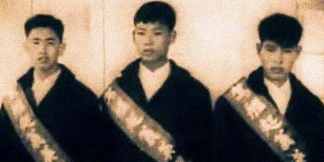 In 1966, the three Wu brothers shot and killed 7 comrades-in-arms and ...