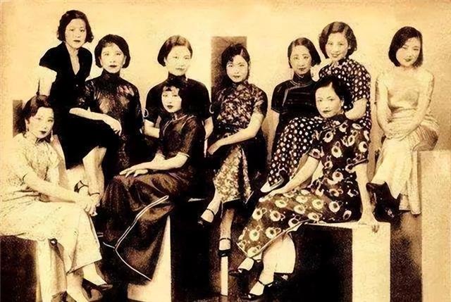 "Dog Meat General" Zhang Zongchang married 25 wives, and his wife gave ...