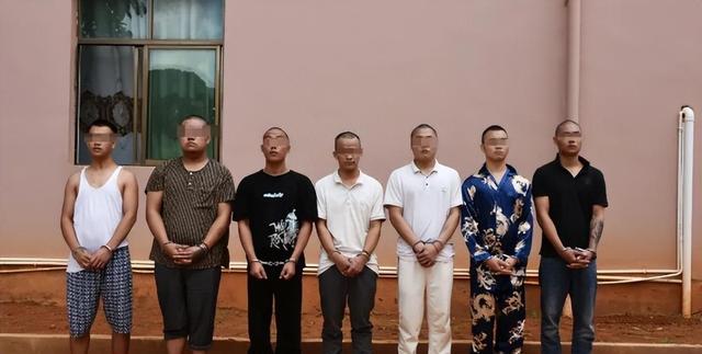 A female technician was kidnapped to perform a "fairy dance" and many ...