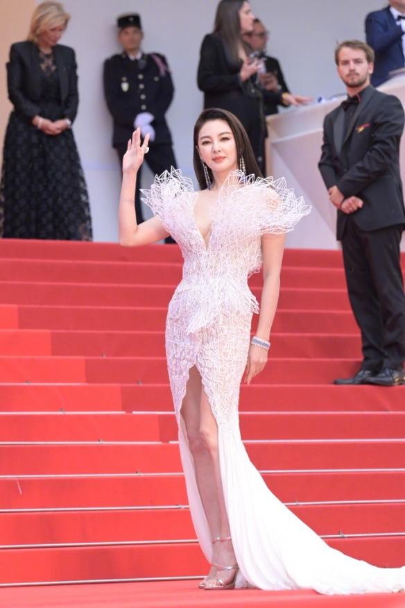 Actress Zhang Yuqi, wearing a 3D printed dress to attend the Cannes Film Festival - iNEWS