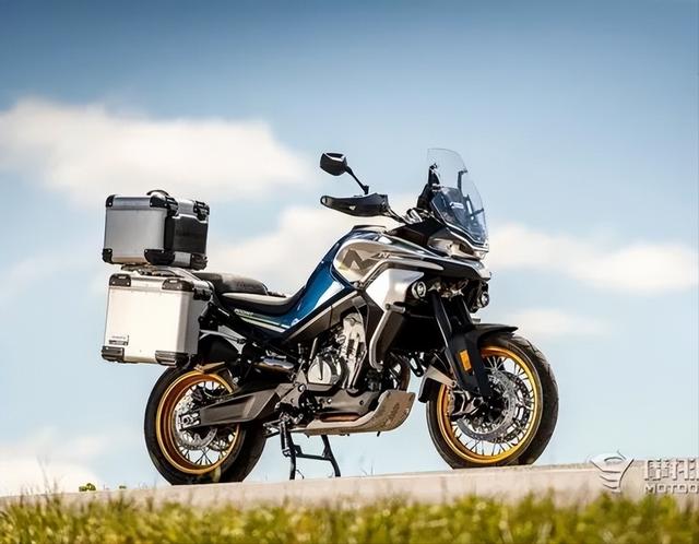 Besides lowering the seat height, what else should Chunfeng do for the ...