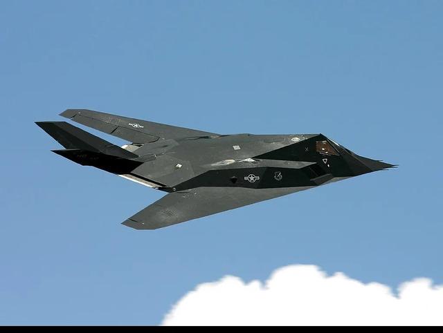 "The embassy was bombed" won the stealth technology of the US F117, and the fighter jet spanned ...