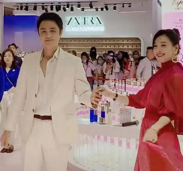 In the Zhang Ting incident, Ming Dao, the "silly brother", was the ...