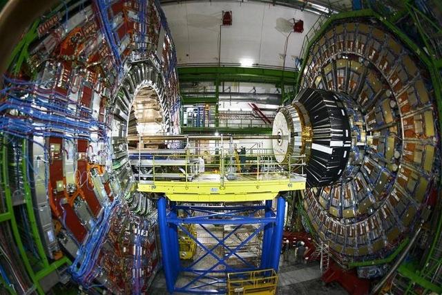 How much power does the world's largest collider consume?Energy-starved ...